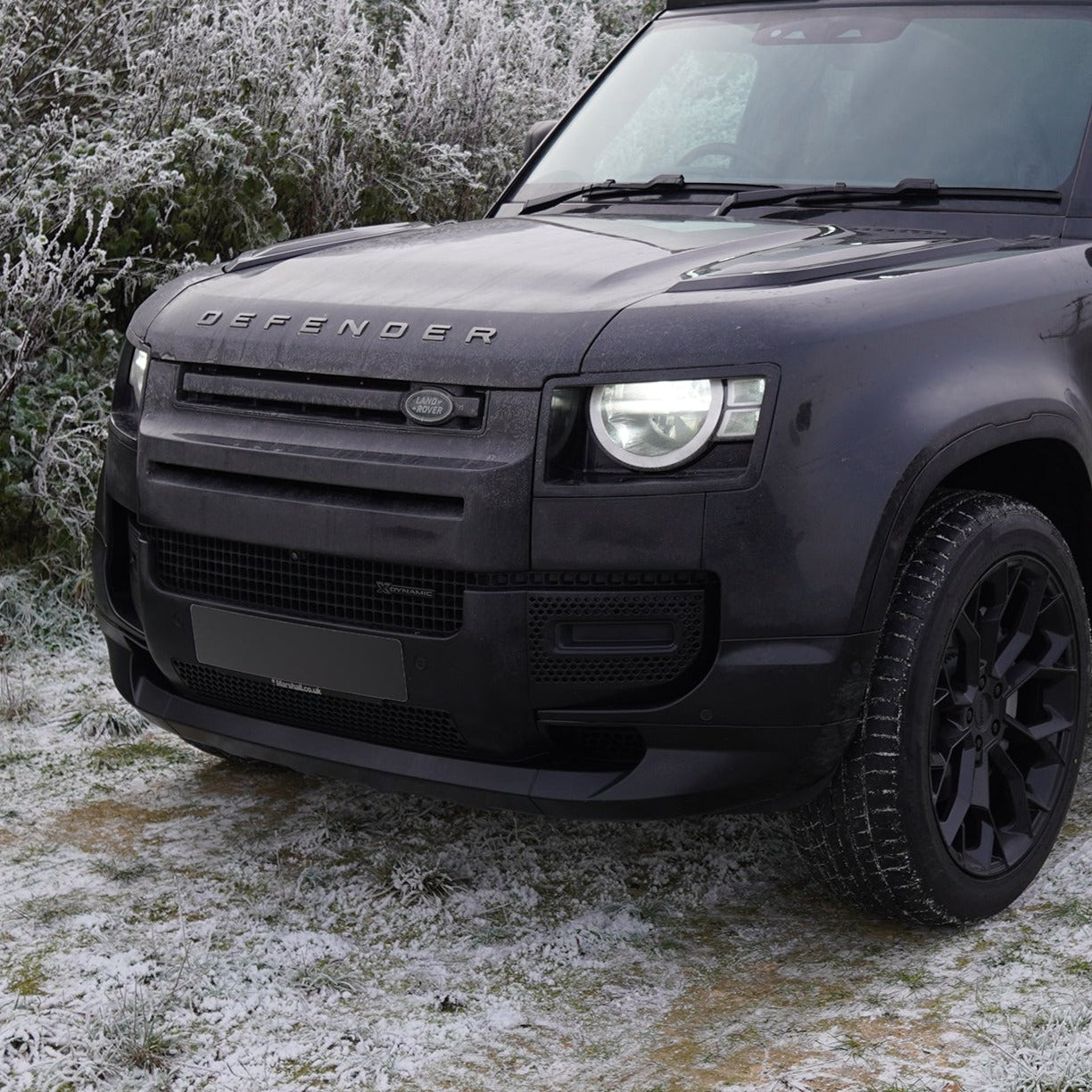 Land Rover Defender 2020+ Fog Light Covers Black | GBT-AUTOSTYLING